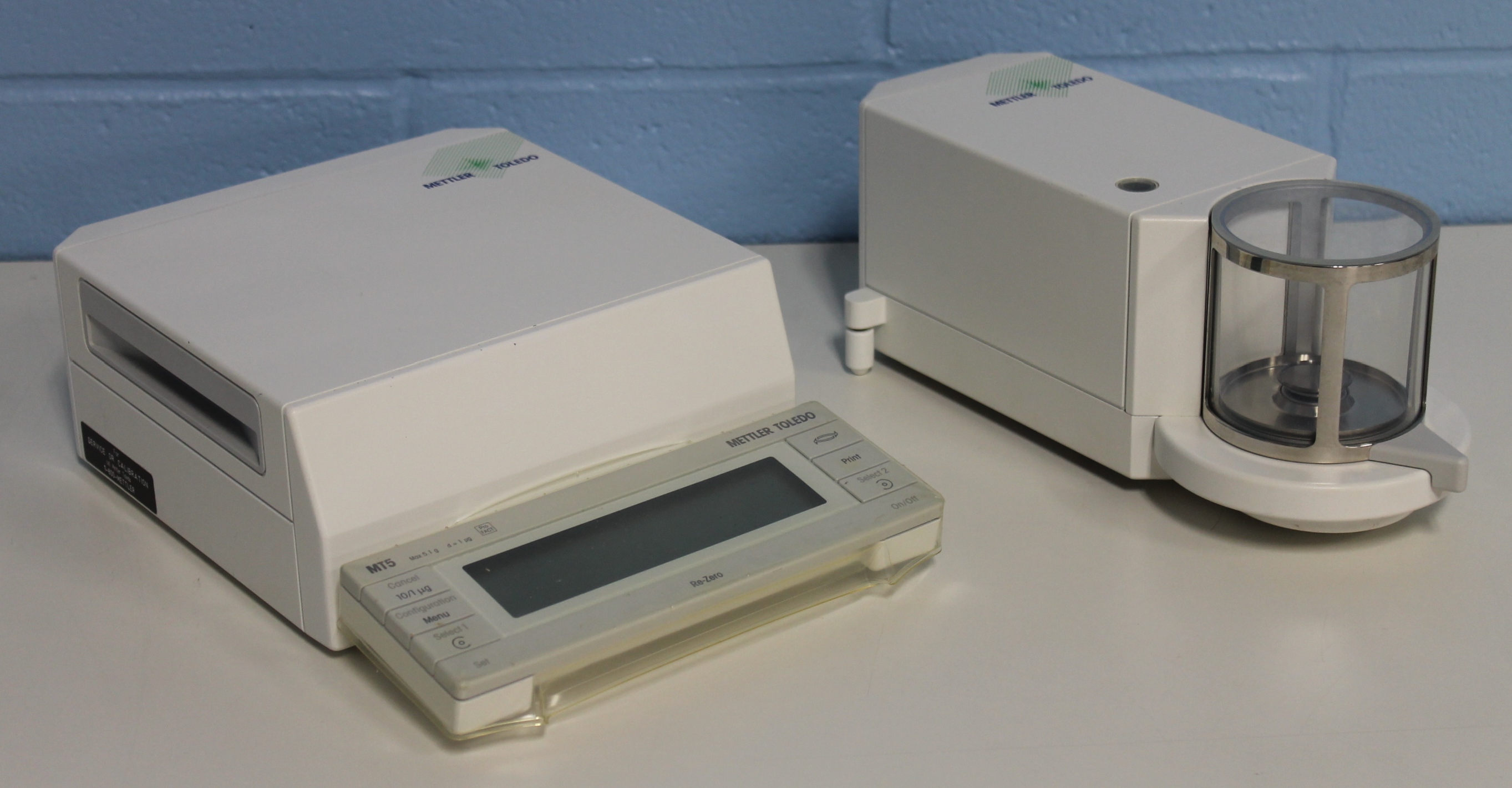 Mettler Toledo MT5 Micro Balance with LC-P45 printer