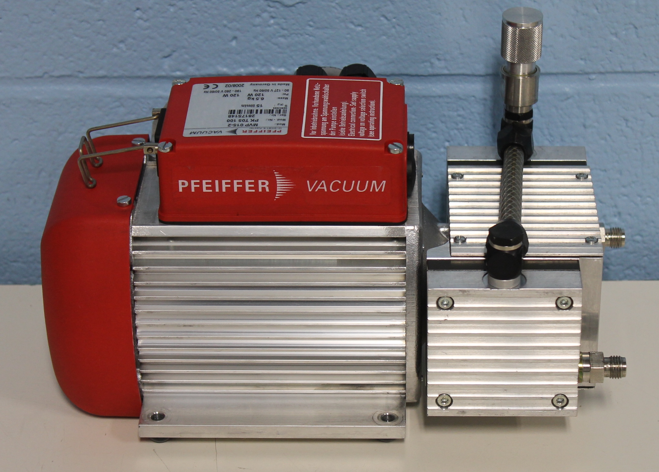 Pfeiffer Vacuum MVP 015-2 Diaphragm Vacuum Pump