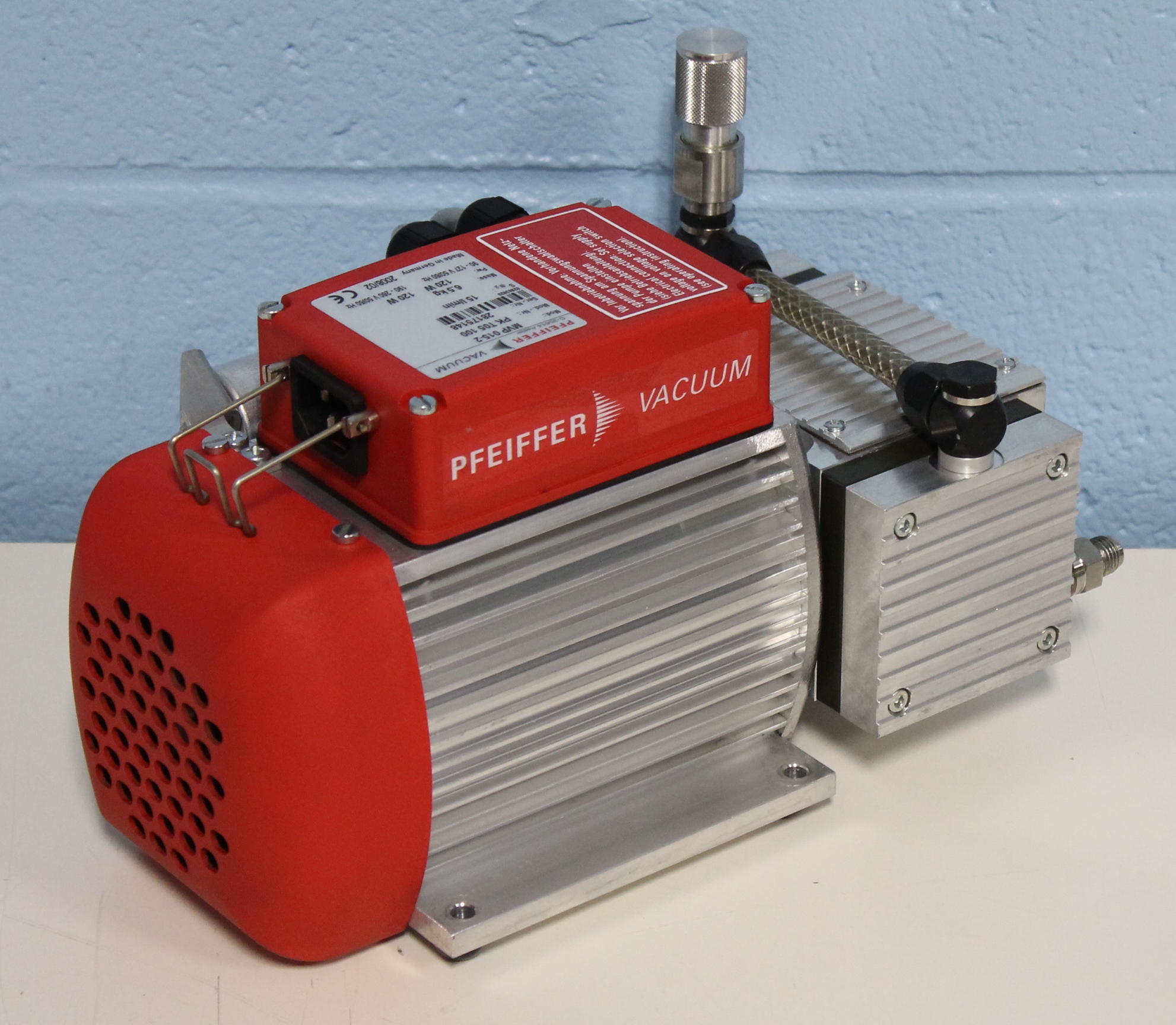 Pfeiffer Vacuum MVP 015-2 Diaphragm Vacuum Pump