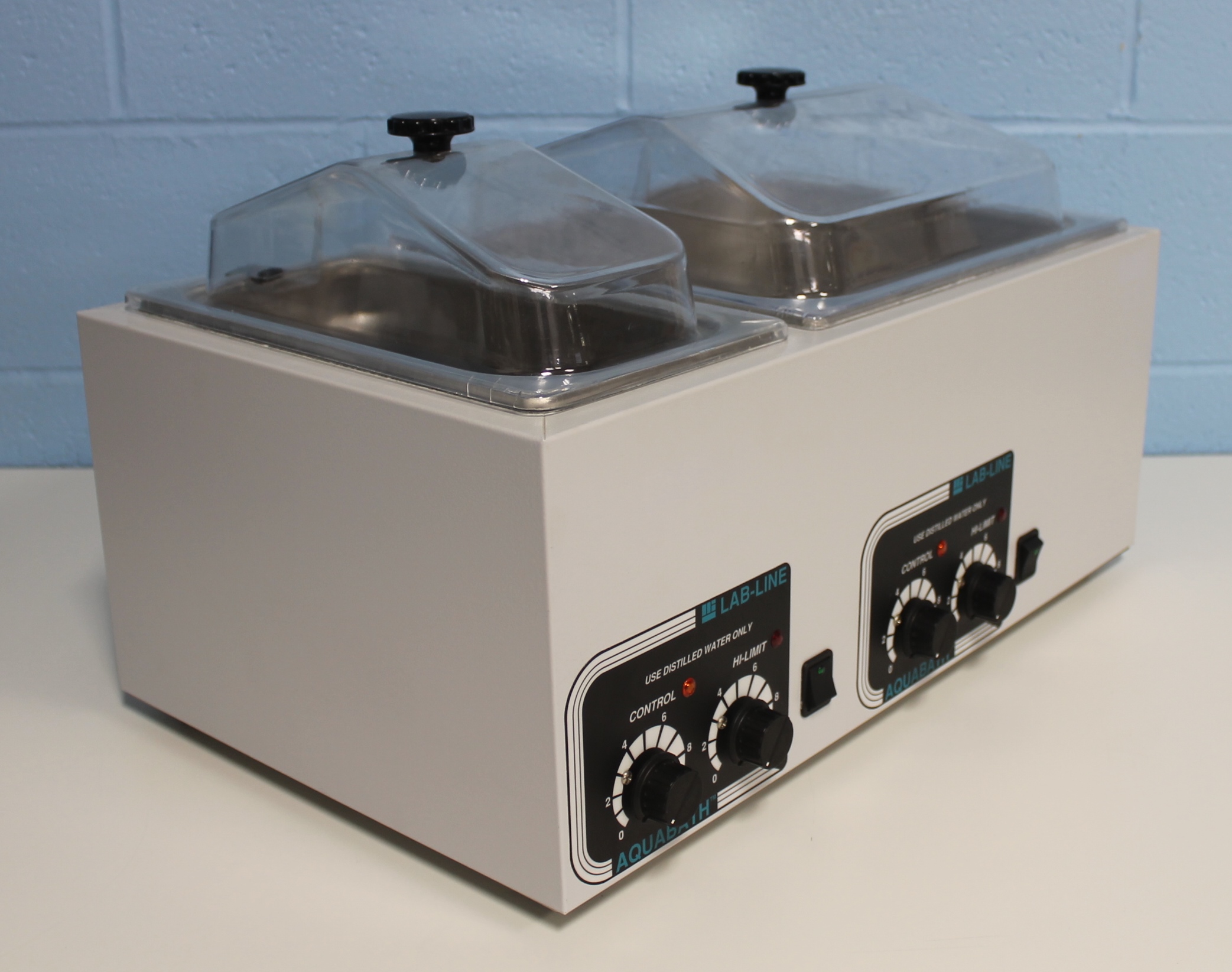 Lab-Line Model 1880 Dual Chamber 5/10L AquaBath Water Bath