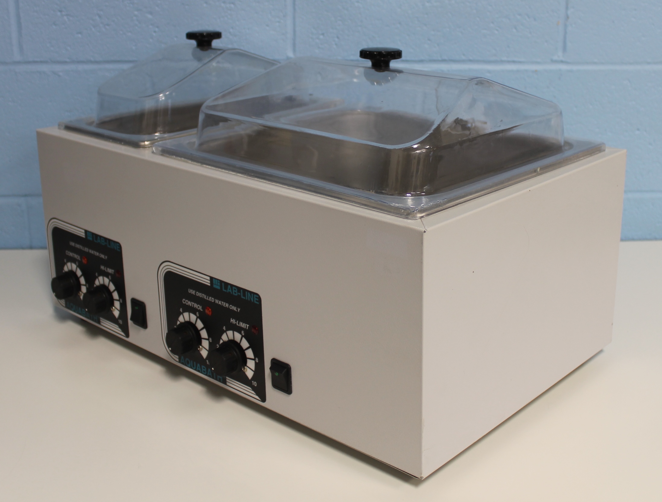 Lab-Line Model 1880 Dual Chamber 5/10L AquaBath Water Bath