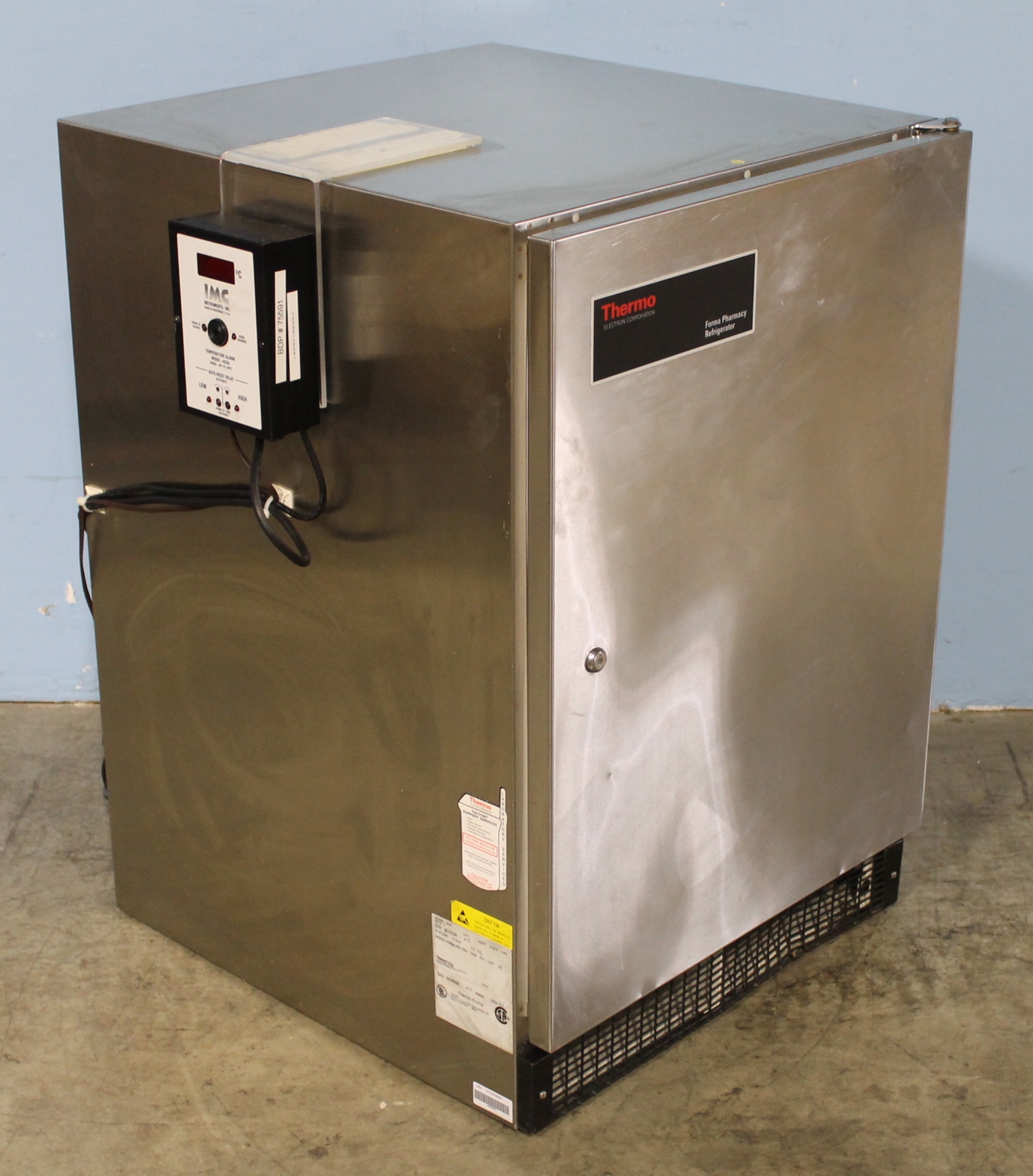 Thermo Electron Corporation Model 3632 Undercounter Refrigerator with ...