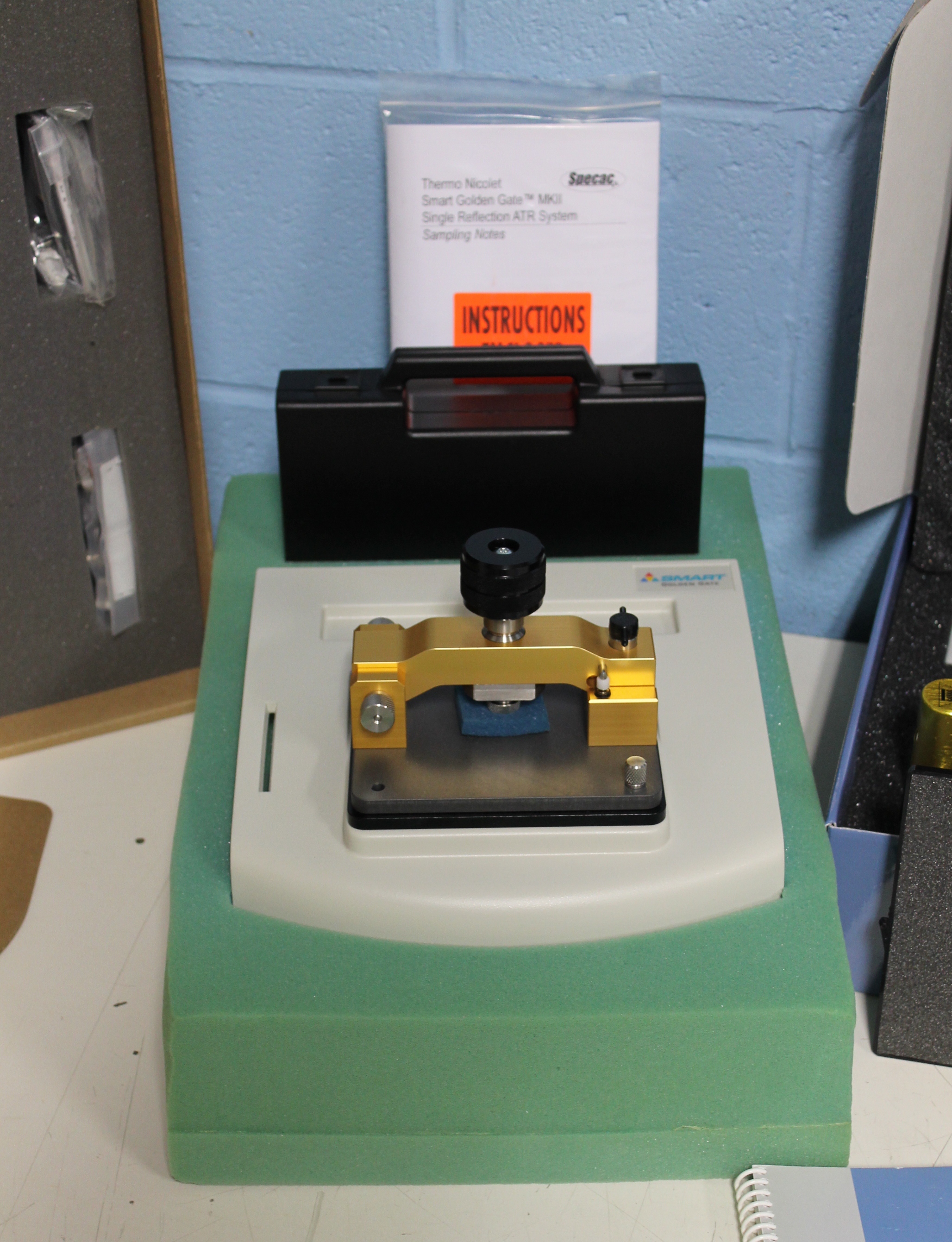 Thermo Electron Corporation Nicolet 4700 FT-IR Spectrometer System