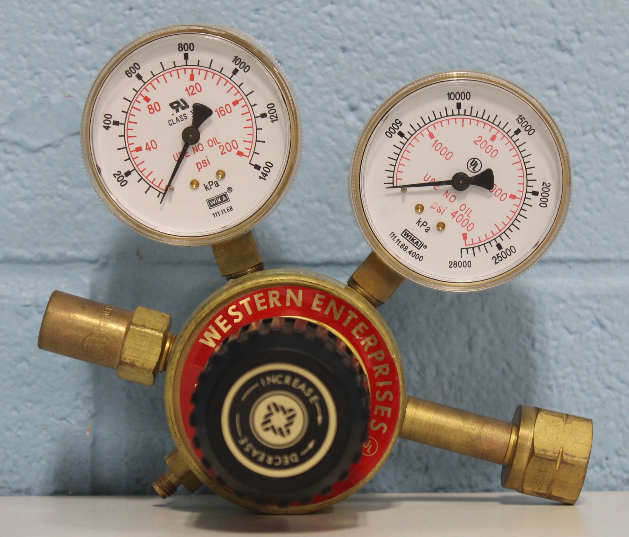 Western Enterprises RC Series Single-Stage Hydrogen Regulator Model RD-6-4
