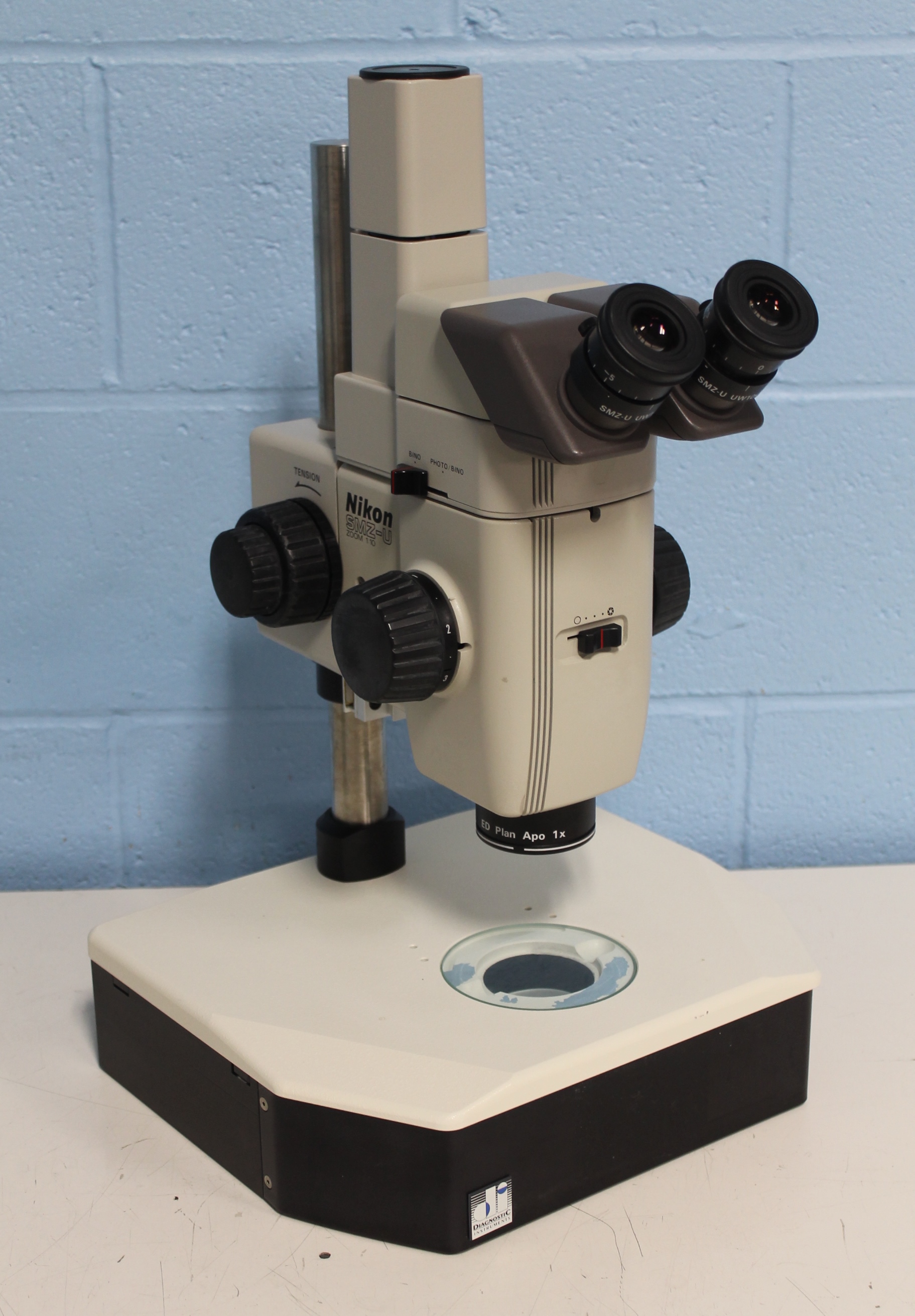 Nikon SMZ-U Stereoscopic Microscope with Diagnostic TLB 3000 ...
