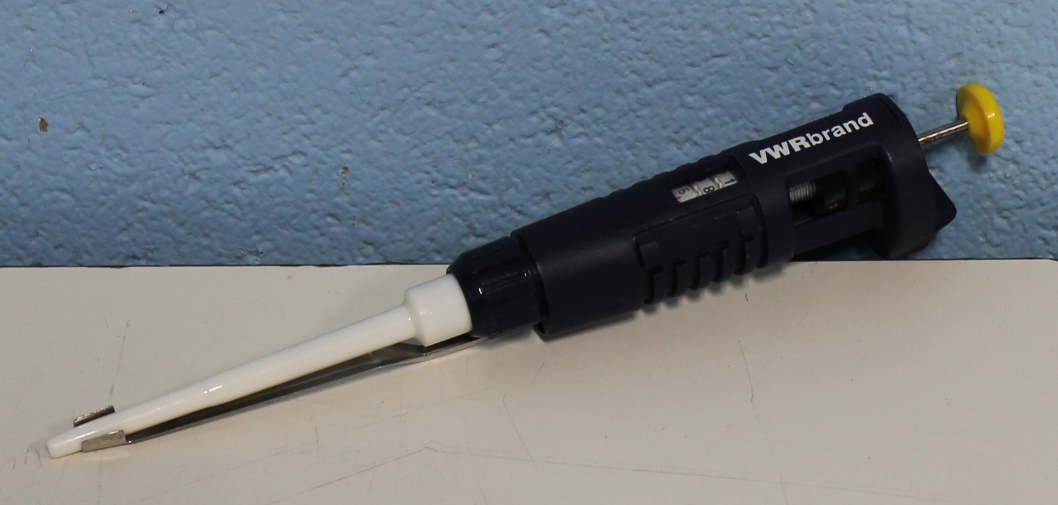VWR Single Channel Manual 100-1000 uL Pipette