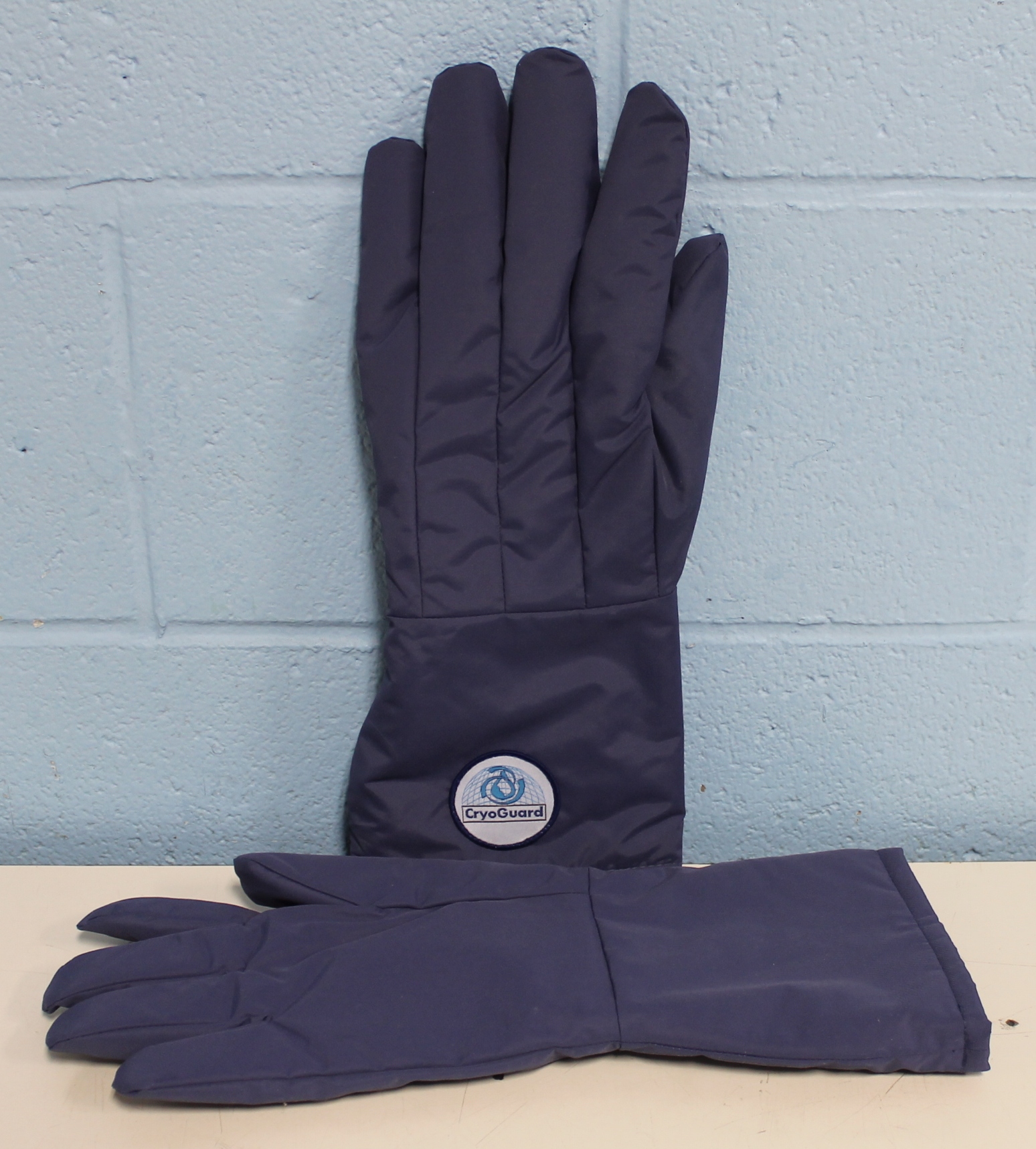 Cyroguard Standard Cryogenic Gloves Mid Arm Length