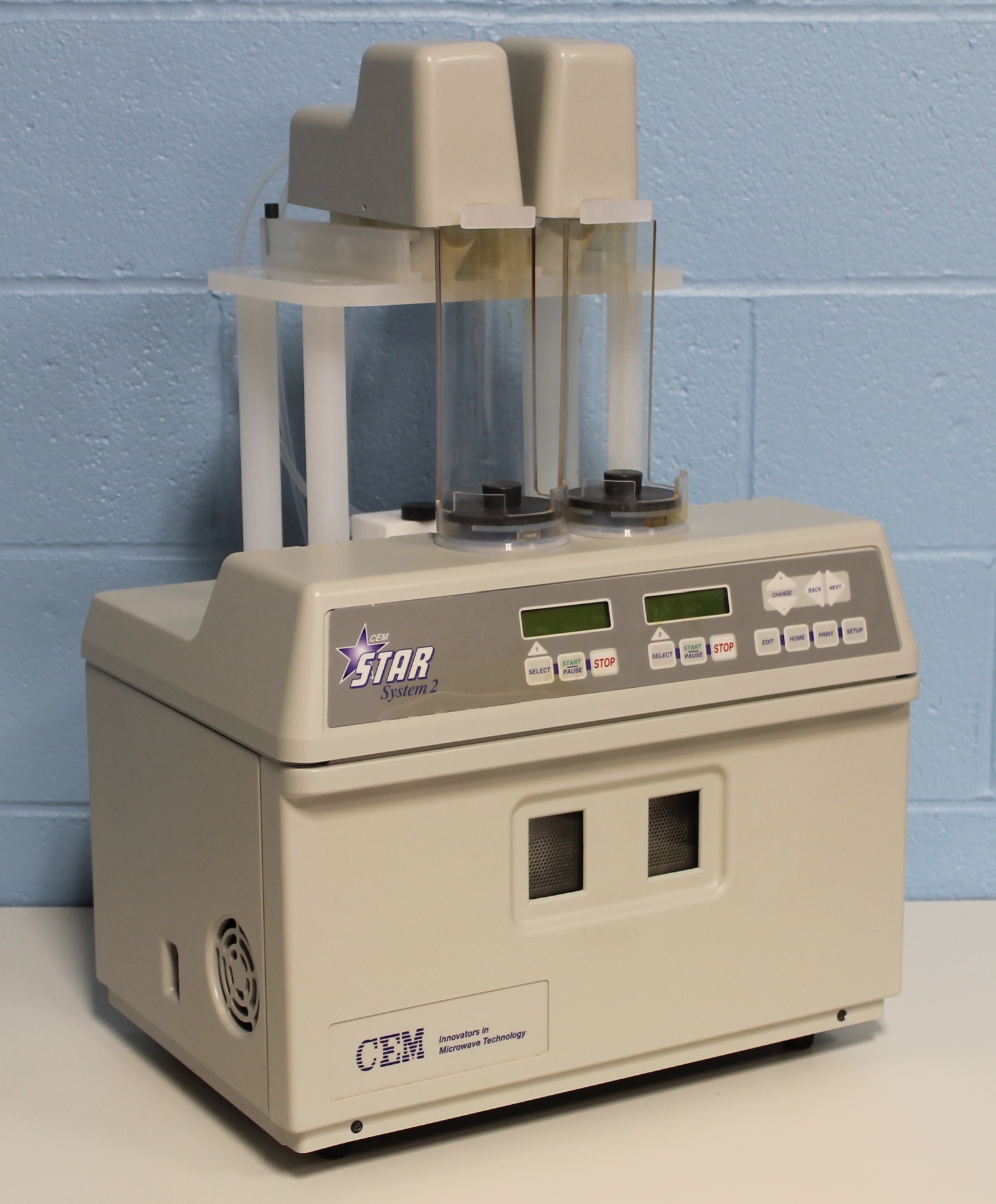 CEM Star 2 Plus Open Vessel Microwave Digestion System