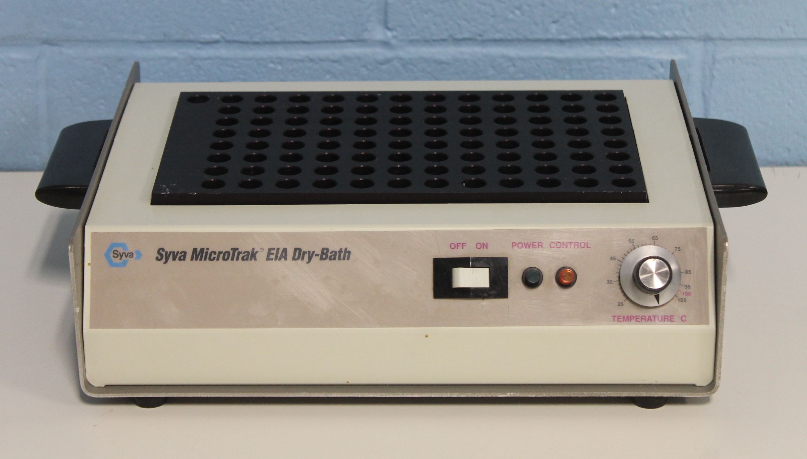 Syva Microtrak EIA Dry Bath Block Model D860925