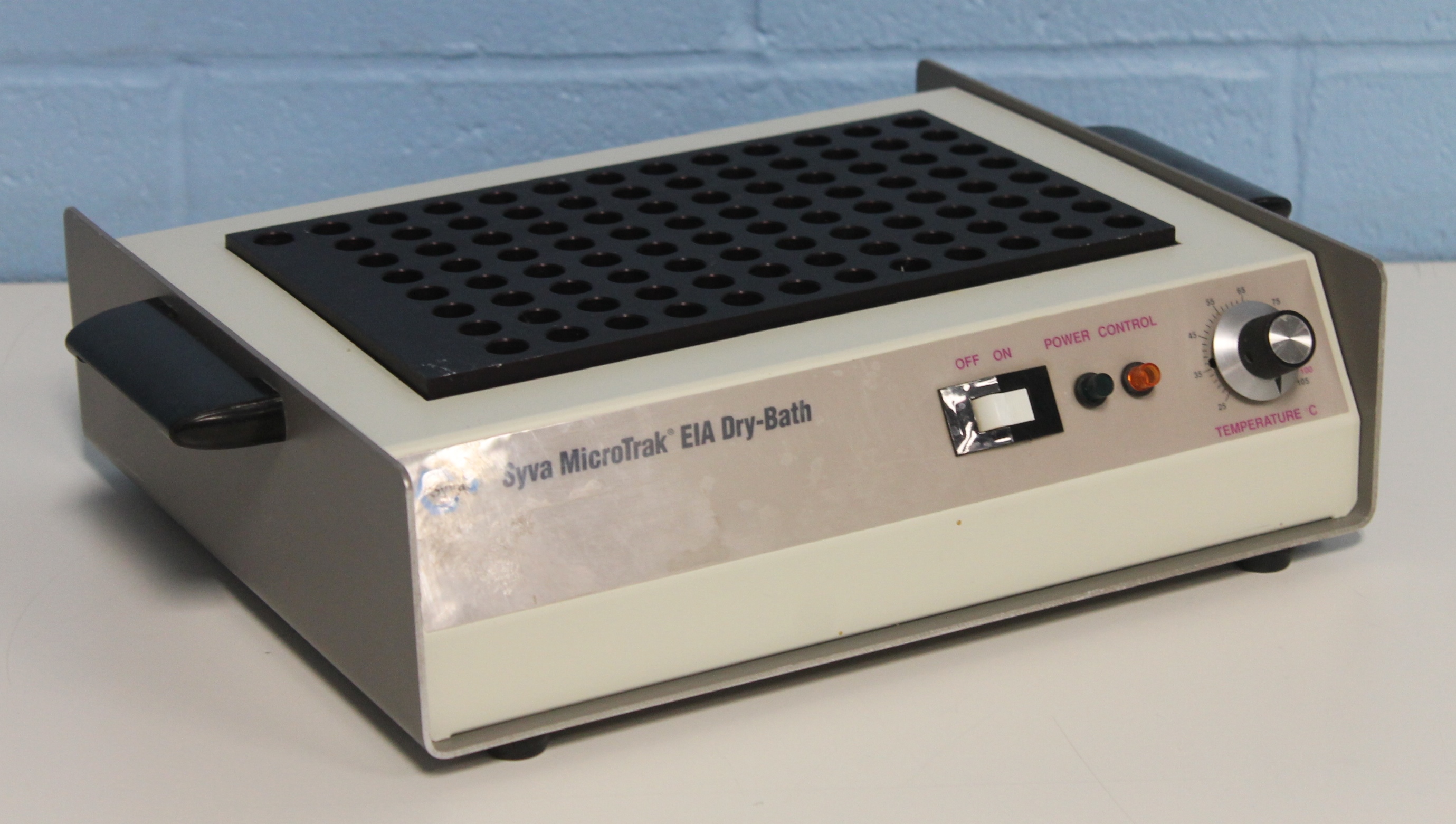 Syva Microtrak EIA Dry Bath Block Model D860925