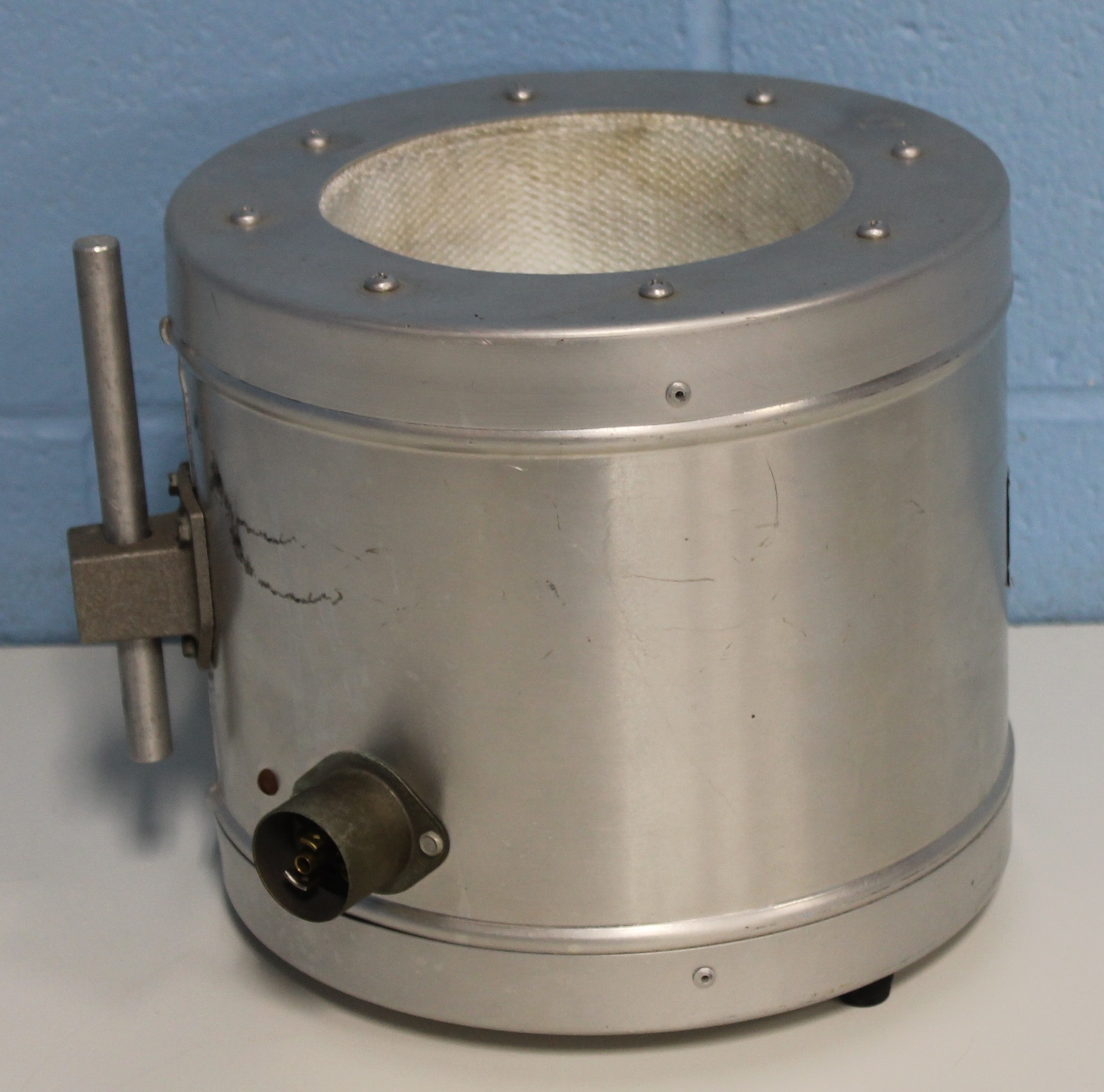 Glas-Col TM576 2000ml TM Aluminum Housed Resin Reaction Flask Mantle