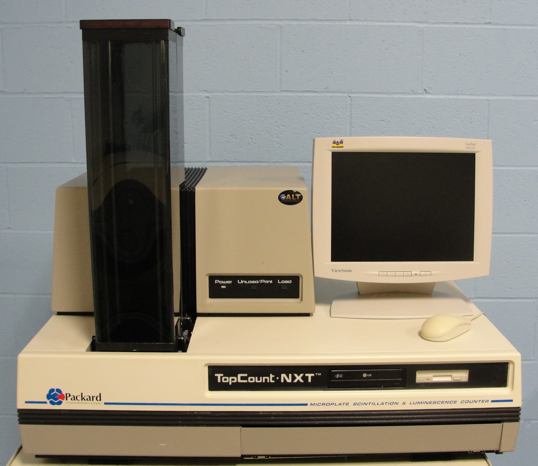 Packard BioScience Company TopCount NXT Model A99120 Microplate ...
